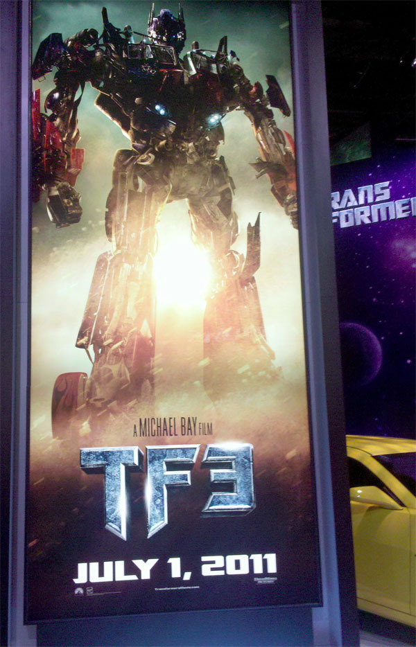 Full Look of Transformers 3 Teaser Poster